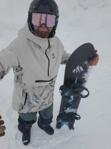 Jones Storm Wolf Snowboard Review | Snowboarding Profiles